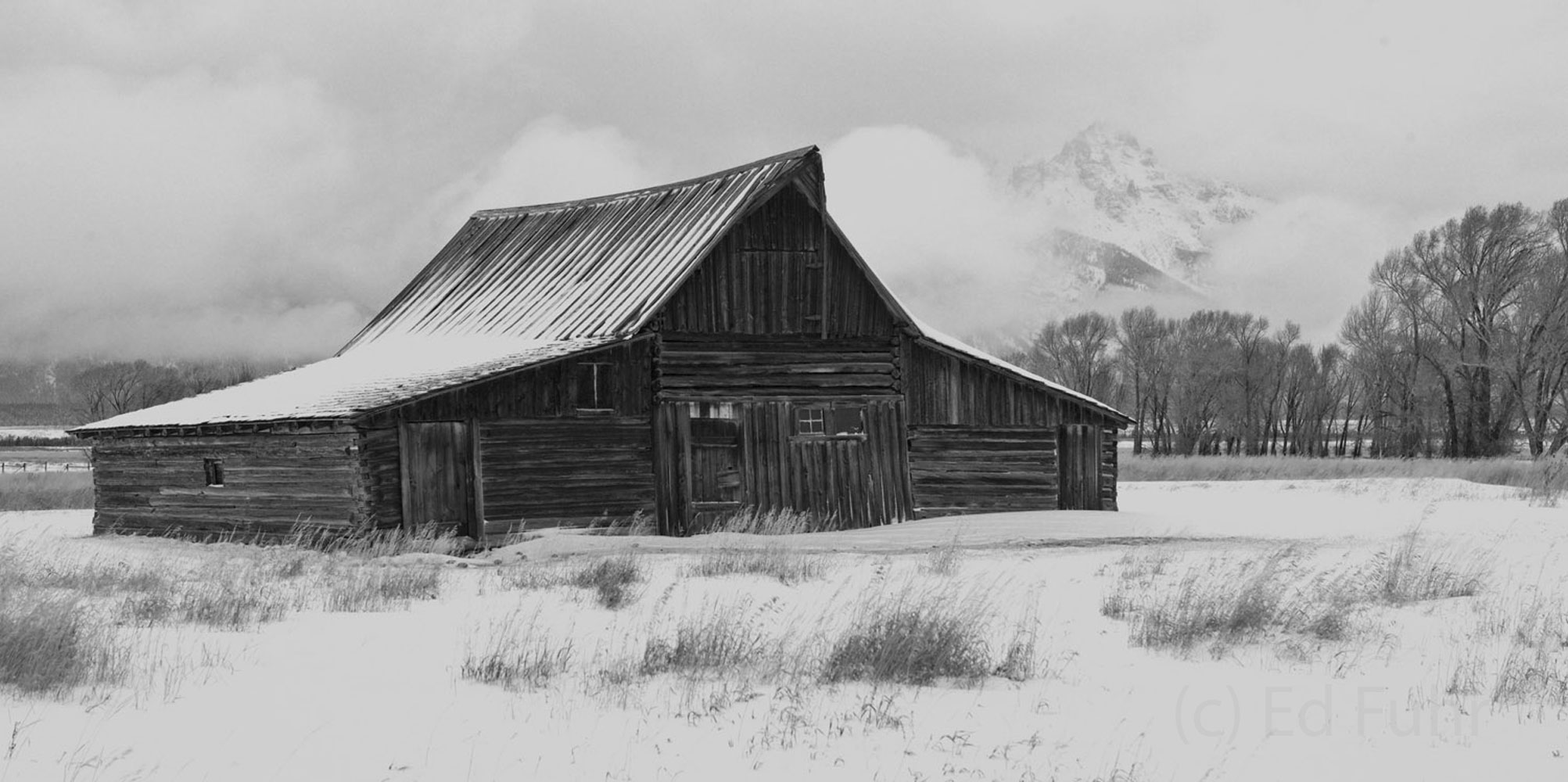 Winter Moulton Barn | Grand Teton NP, Wyoming | Ed Fuhr Photography